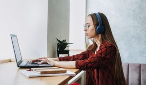 How Many Hours is a Part-Time Job? The Average and Maximum