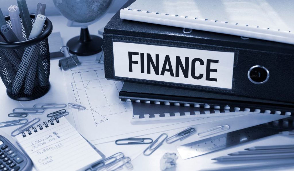 Is Finance a Good Career Path? Pros, Cons, and Future Outlook