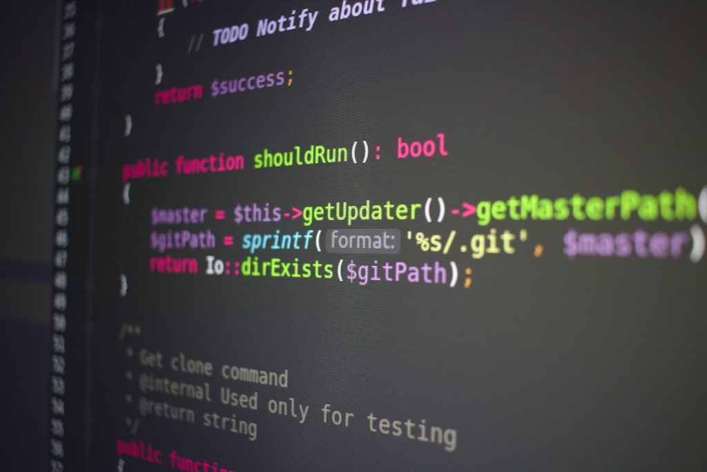 Which programming language is Zoho? » Career Flyes
