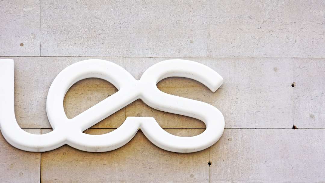 Lettermark vs Logo: Pros, Cons, and Use Cases » Career Flyes
